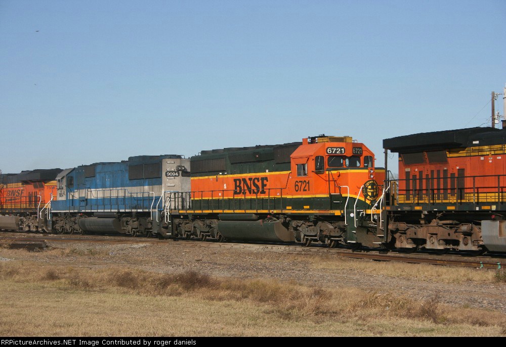 BNSF 6721